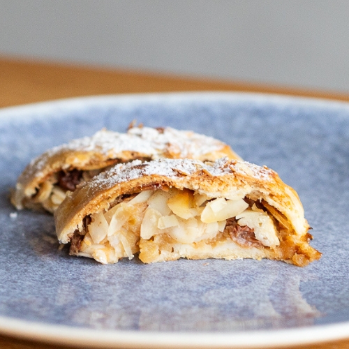 Babiččin domácí tažený jablečný štrúdl: Nejlepší těsto